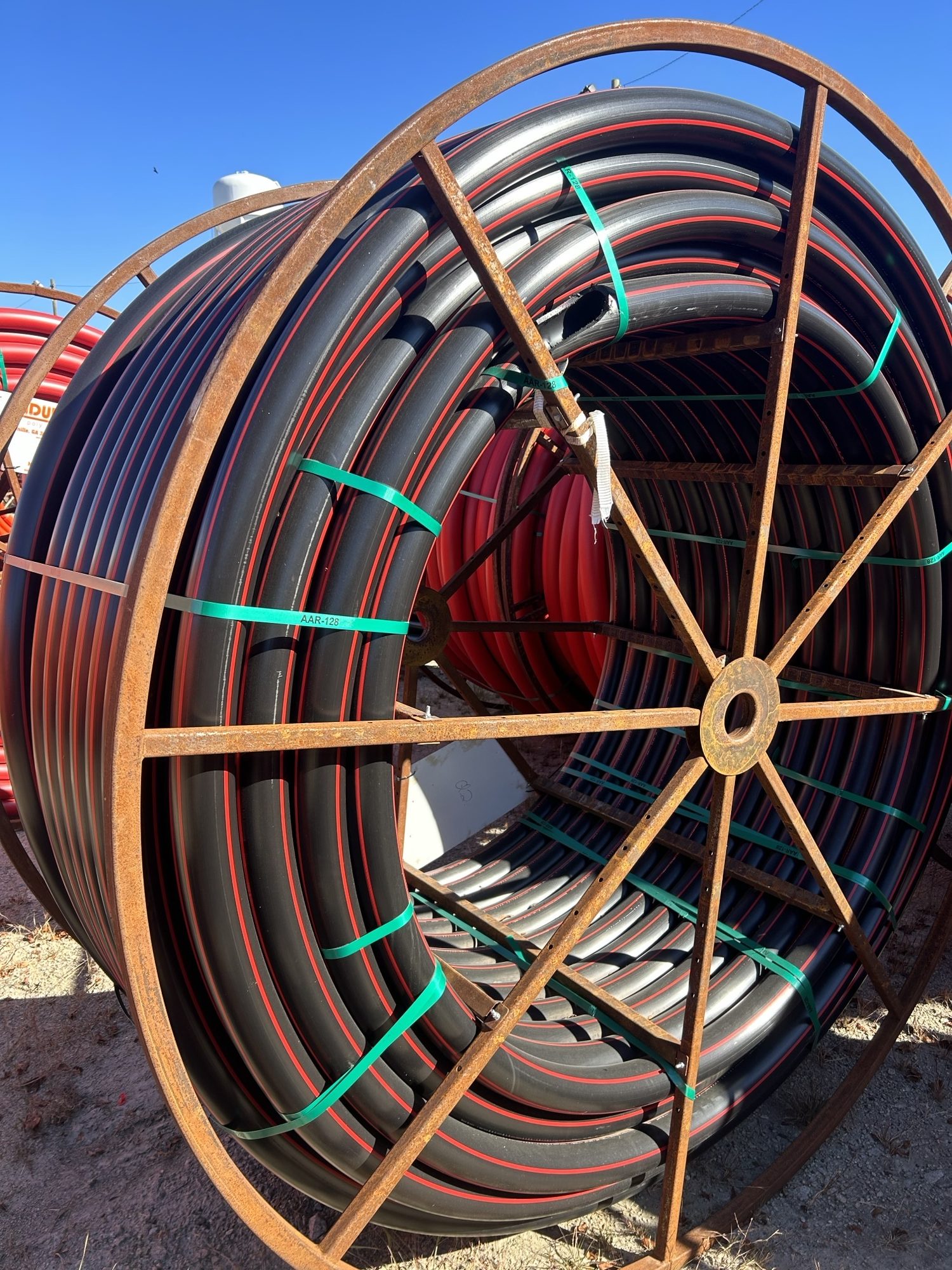 1-1/2" SDR13.5 BLACK W/RED STRIPES CONDUIT HDPE PIPE 6,000' 96" REELS ...