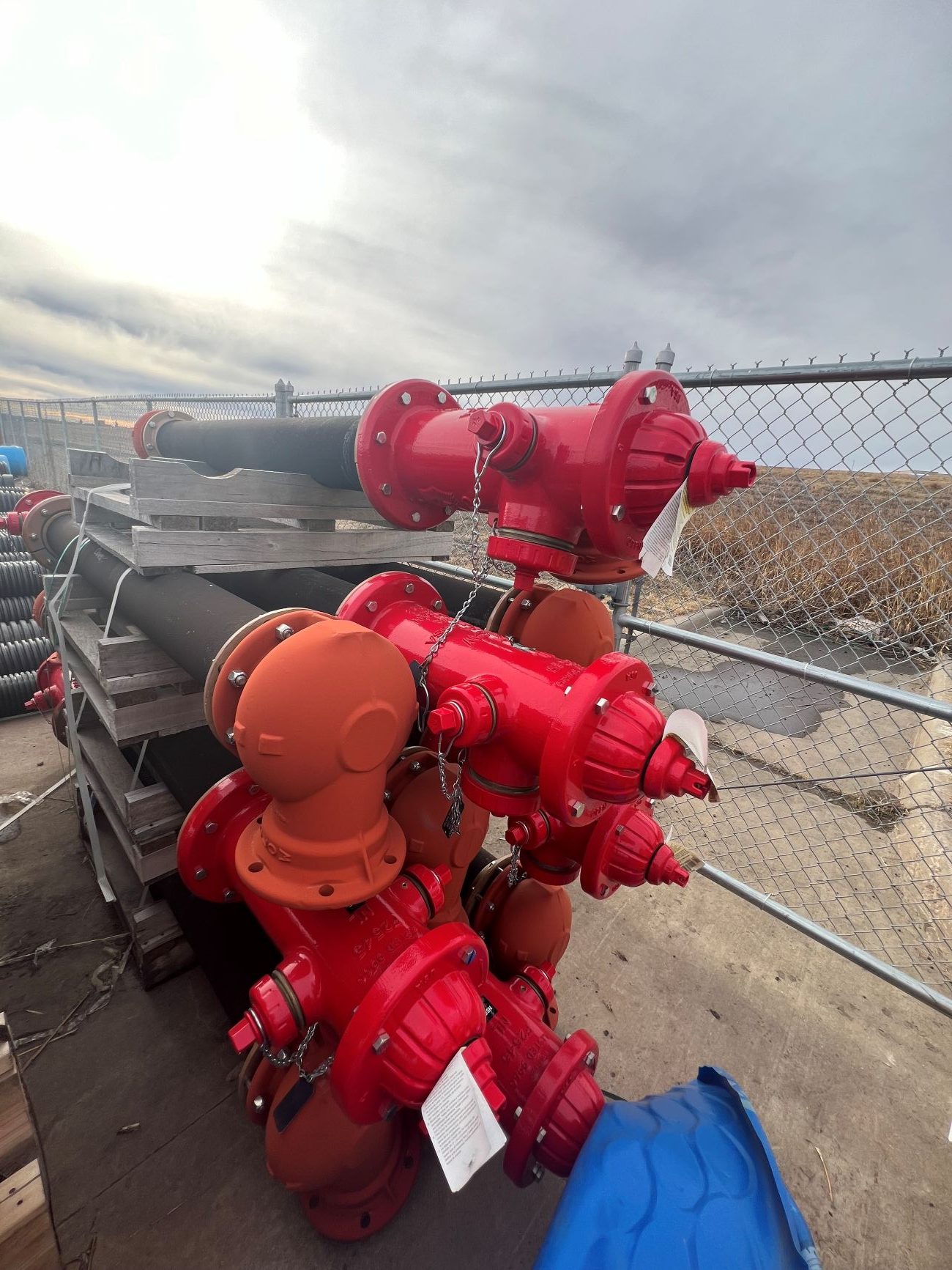 CLOW MEDALLION 5-1/4 7'-0 NST RED OL FIRE HYDRANTS - The Waterworks ...